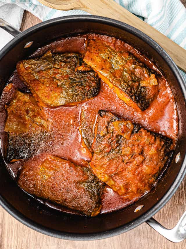 Efo Riro - Nigerian Spinach Stew - Low Carb Africa