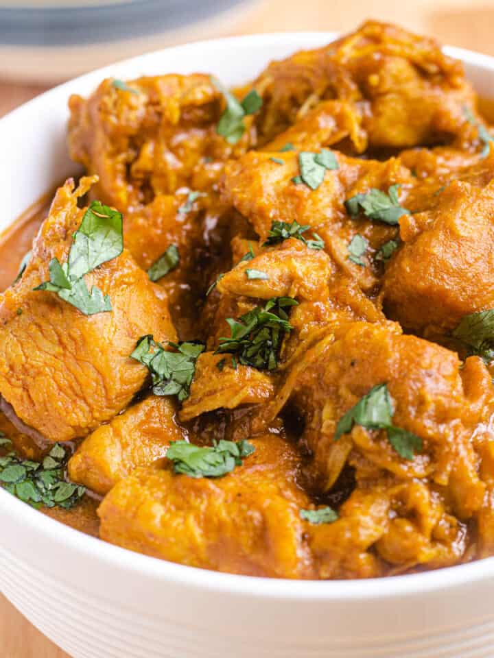 Moambe Chicken (Congo Poulet Moambe) - Low Carb Africa