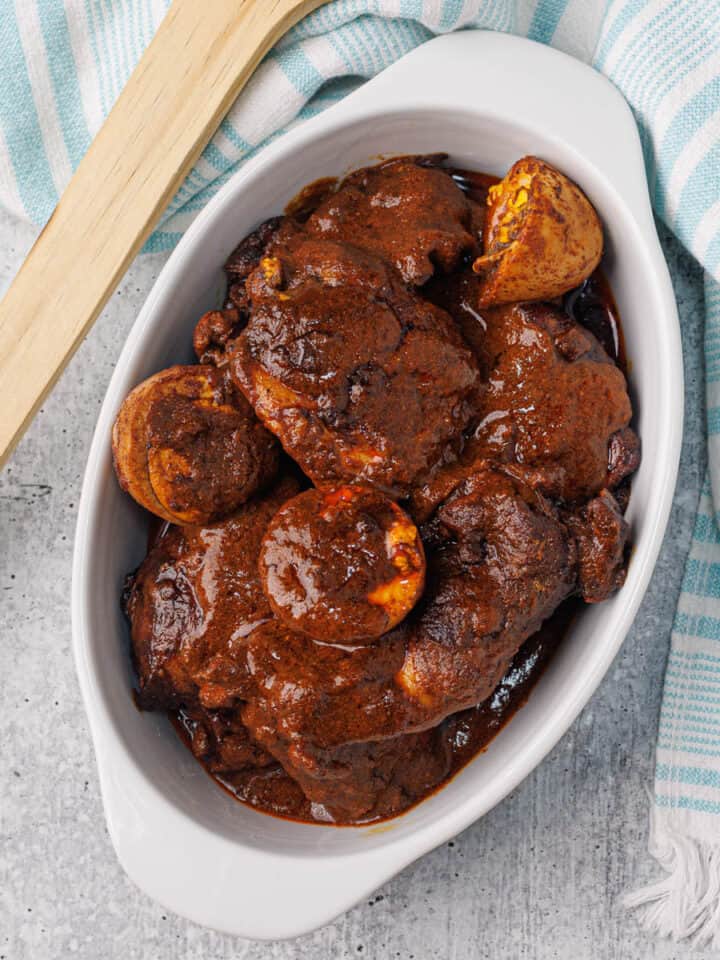 Moambe Chicken (Congo Poulet Moambe) - Low Carb Africa