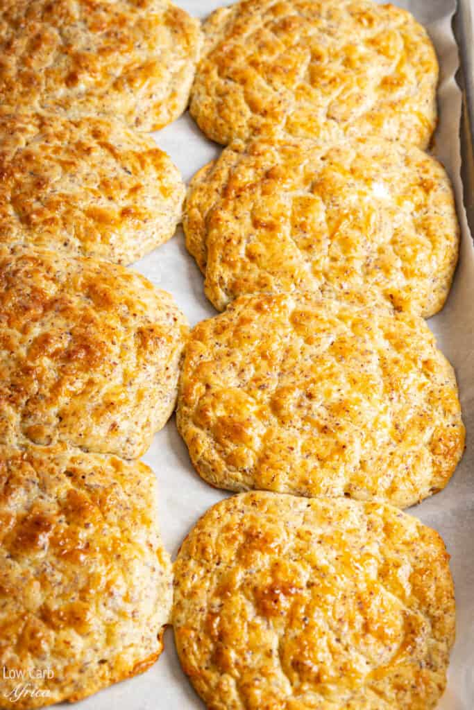 Keto Biscuits (Easy Almond Flour Biscuits) - Low Carb Africa