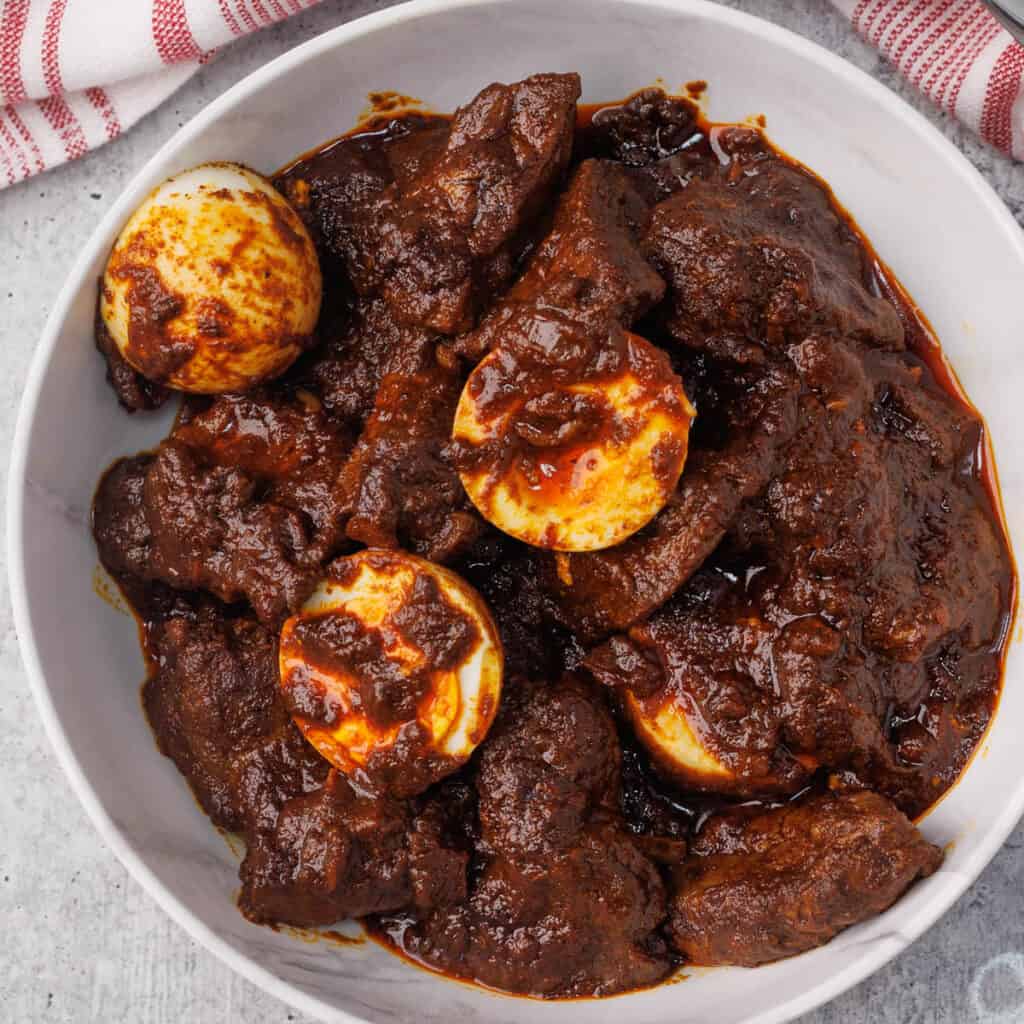 Sega Wat (Ethiopian Beef Stew) - Low Carb Africa